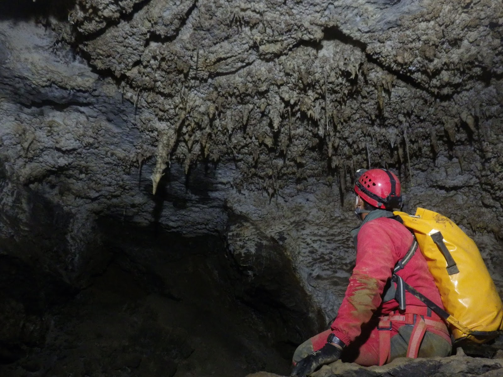 EspeleoClub La Grieta: Travesía Ojancano - Anjana