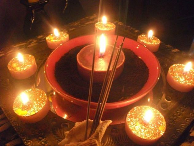 Si te besh nje magji te mire (bardhe) per te pasur me shume para ...