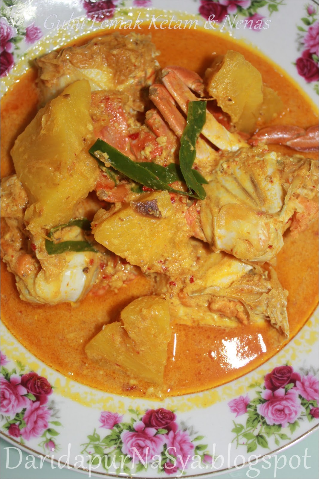 Dari Dapur NaSya: Gulai Lemak Ketam & Nenas