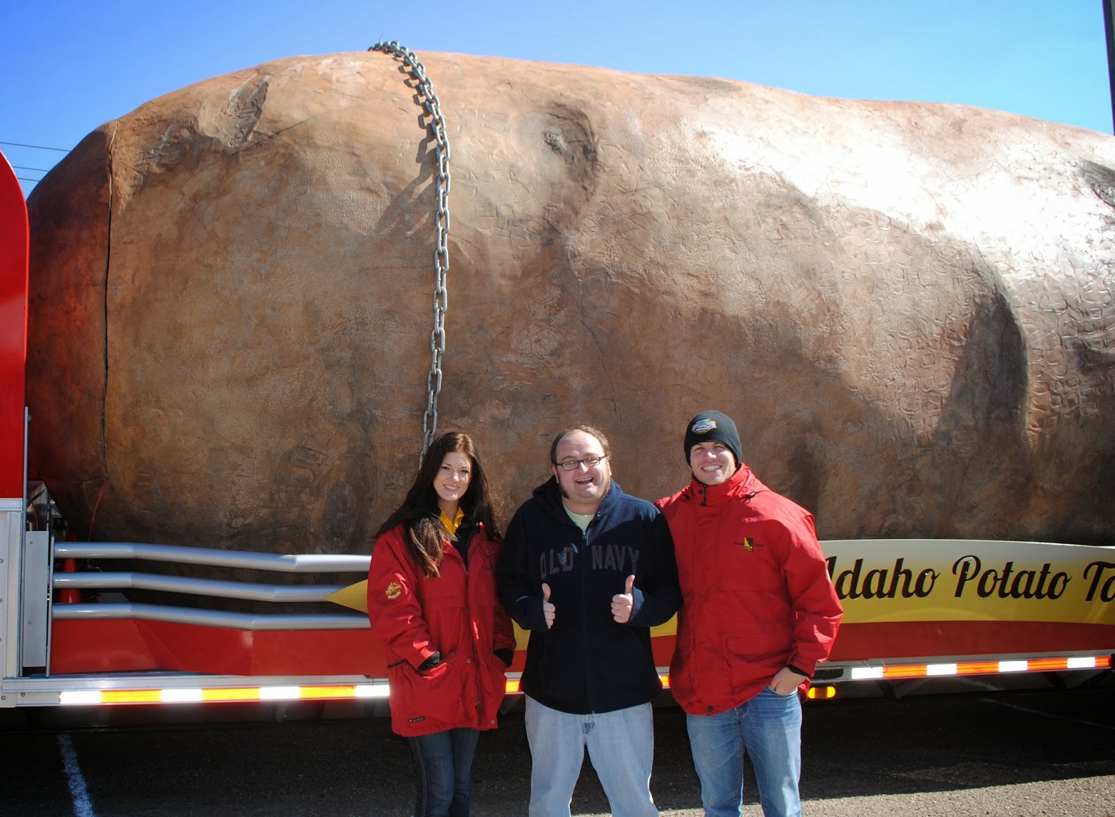 The Carpetbagger: The World's Largest Potato