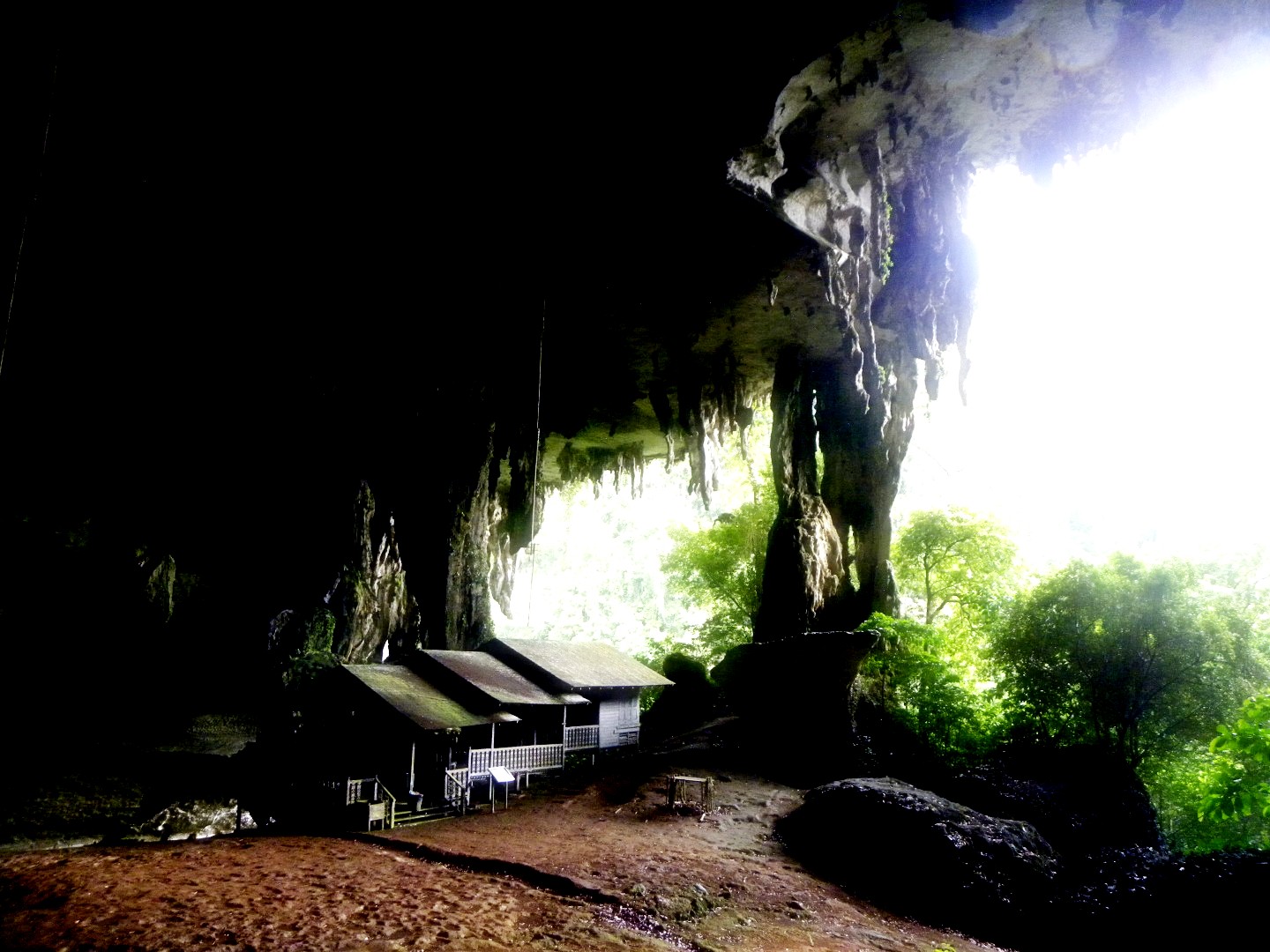 外面的世界很精彩！The Exciting World!: Cave Exploration - Niah National Park ...
