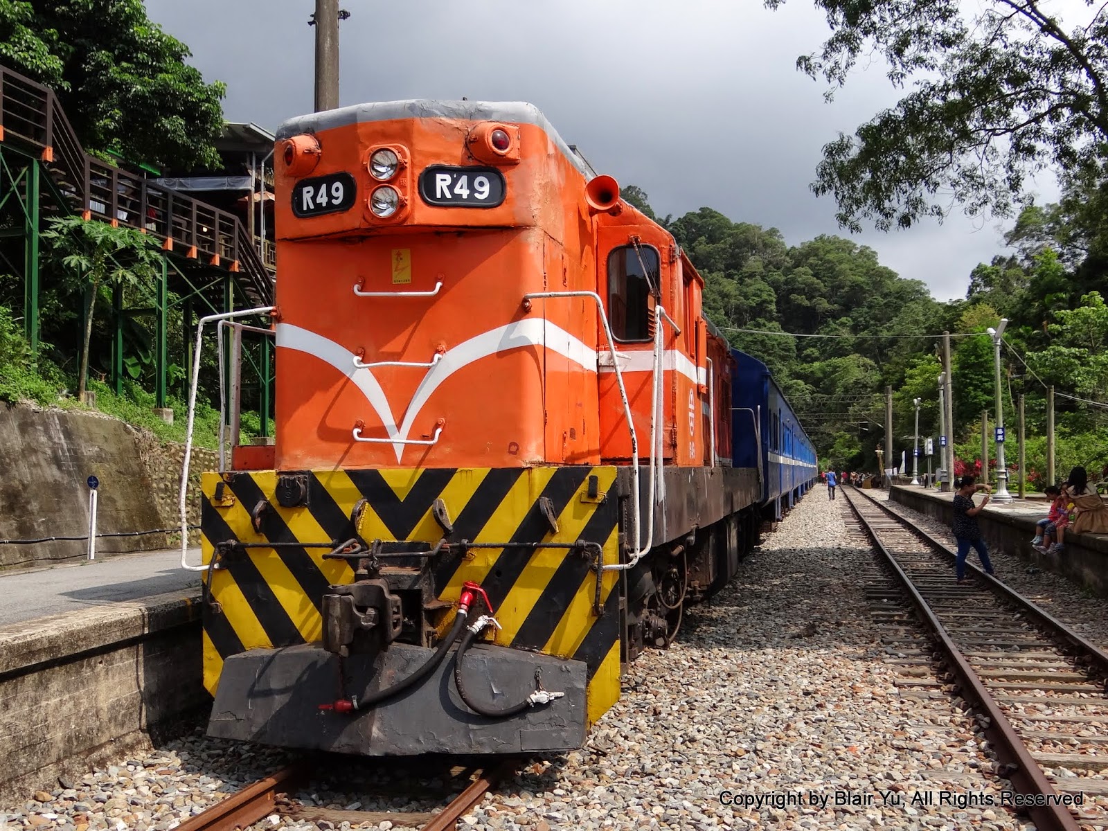 Blair's 鐵道攝影: R49柴電機車 / TRA R49 Diesel-electric Locomotive