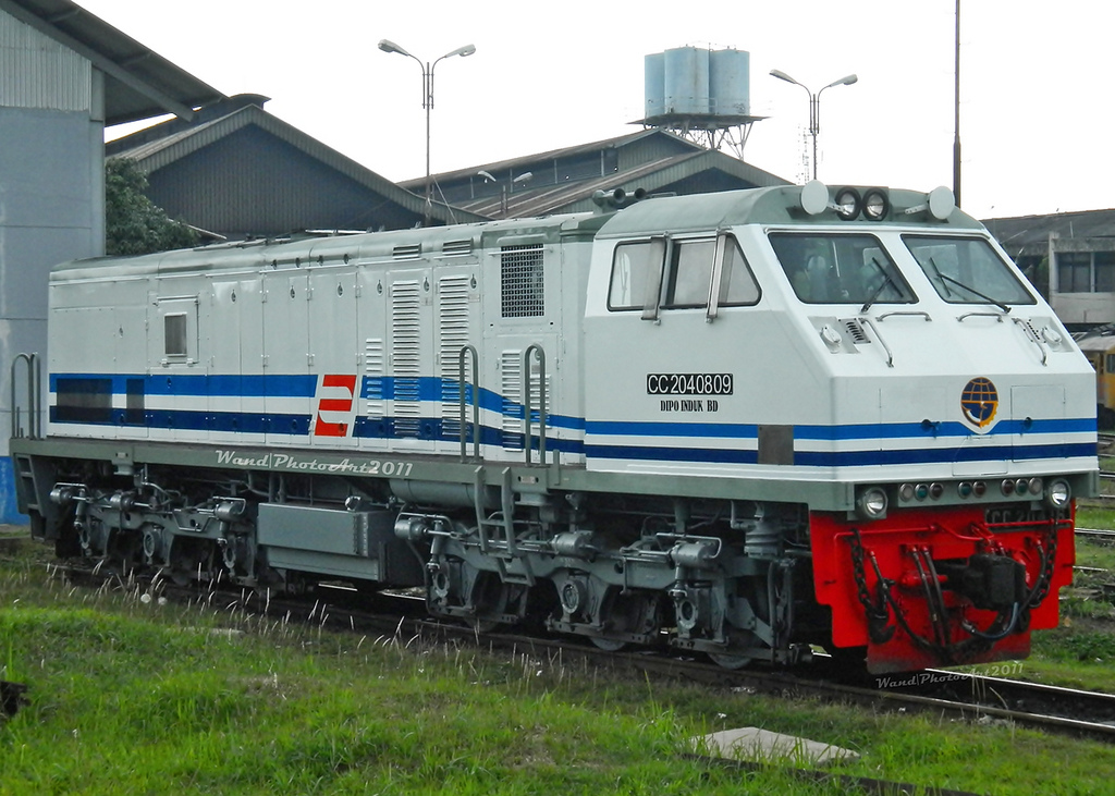 Ruby RailFans ID: JENIS-JENIS LOKOMOTIF DI INDONESIA