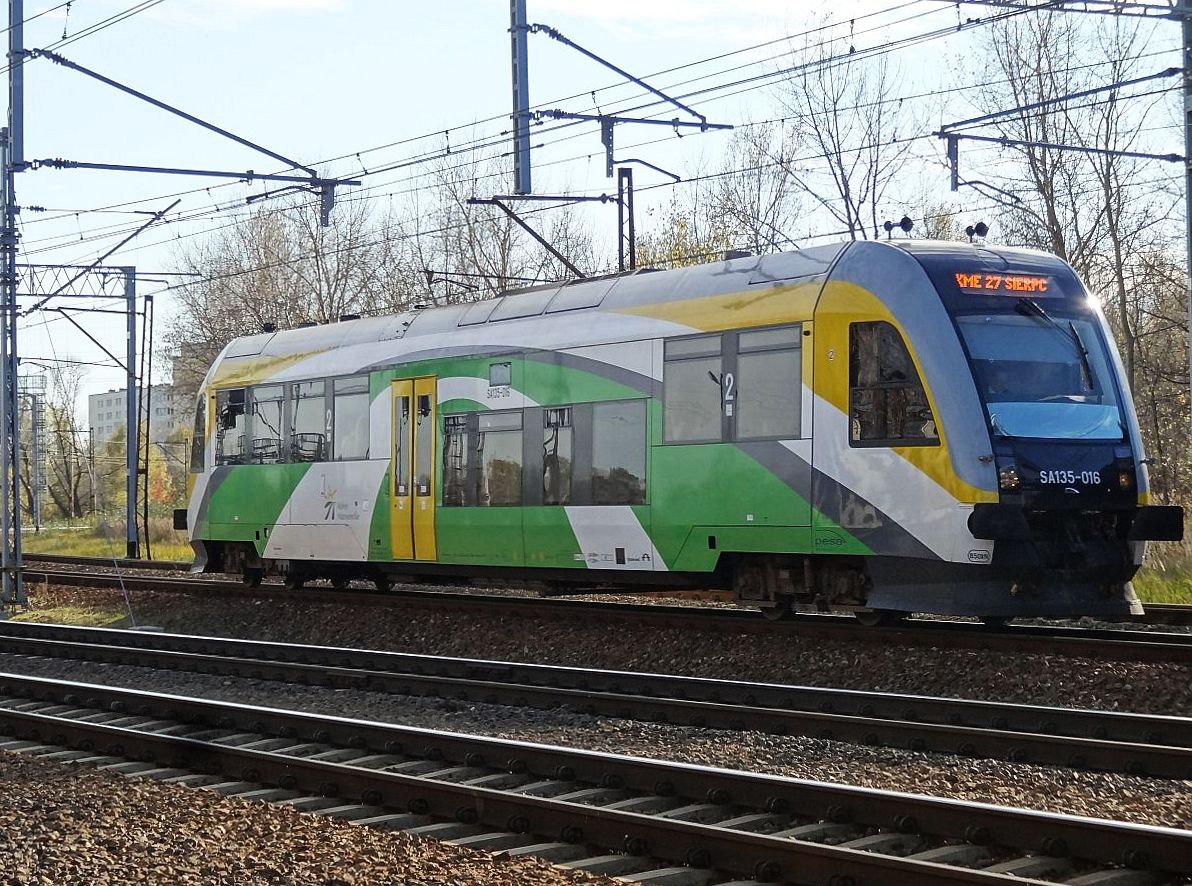 Wagony spalinowe SA135-018 i SA135-016 | Torowy