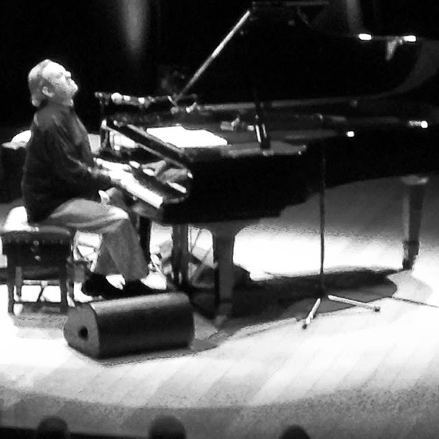 David Hughes:FLOGS THE DOG: 2015