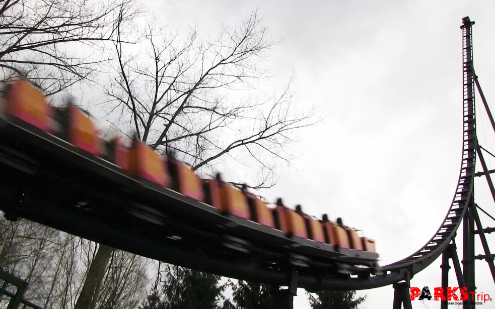 Walibi Belgium : Le nouveau Turbine en plein tests - PARKS Trip