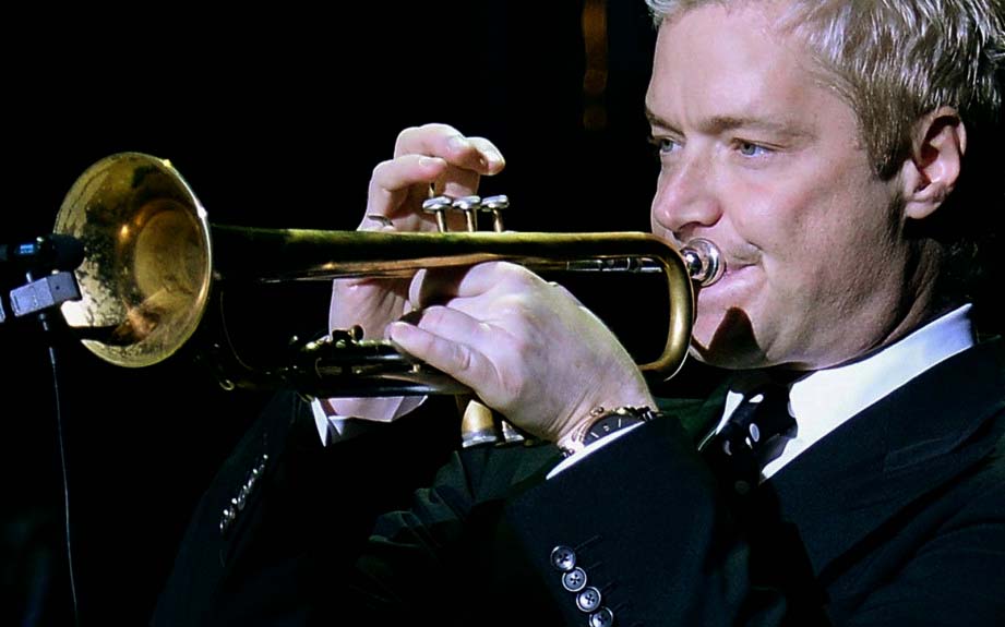 Chris Botti - The Merriam Theater, Philadelphia, 5/06/2017; Botti ...