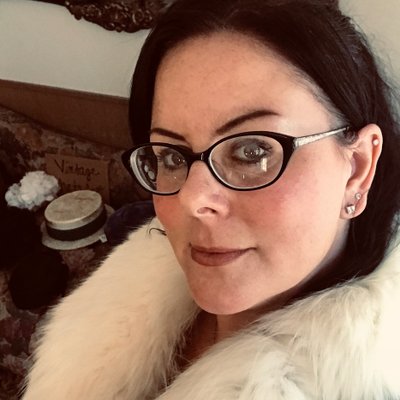 Tweep Tattler: Laura Vosika