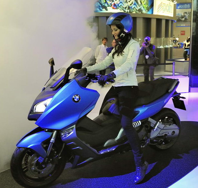 Martin Racing Performance: BMW Scooter at EICMA 2011