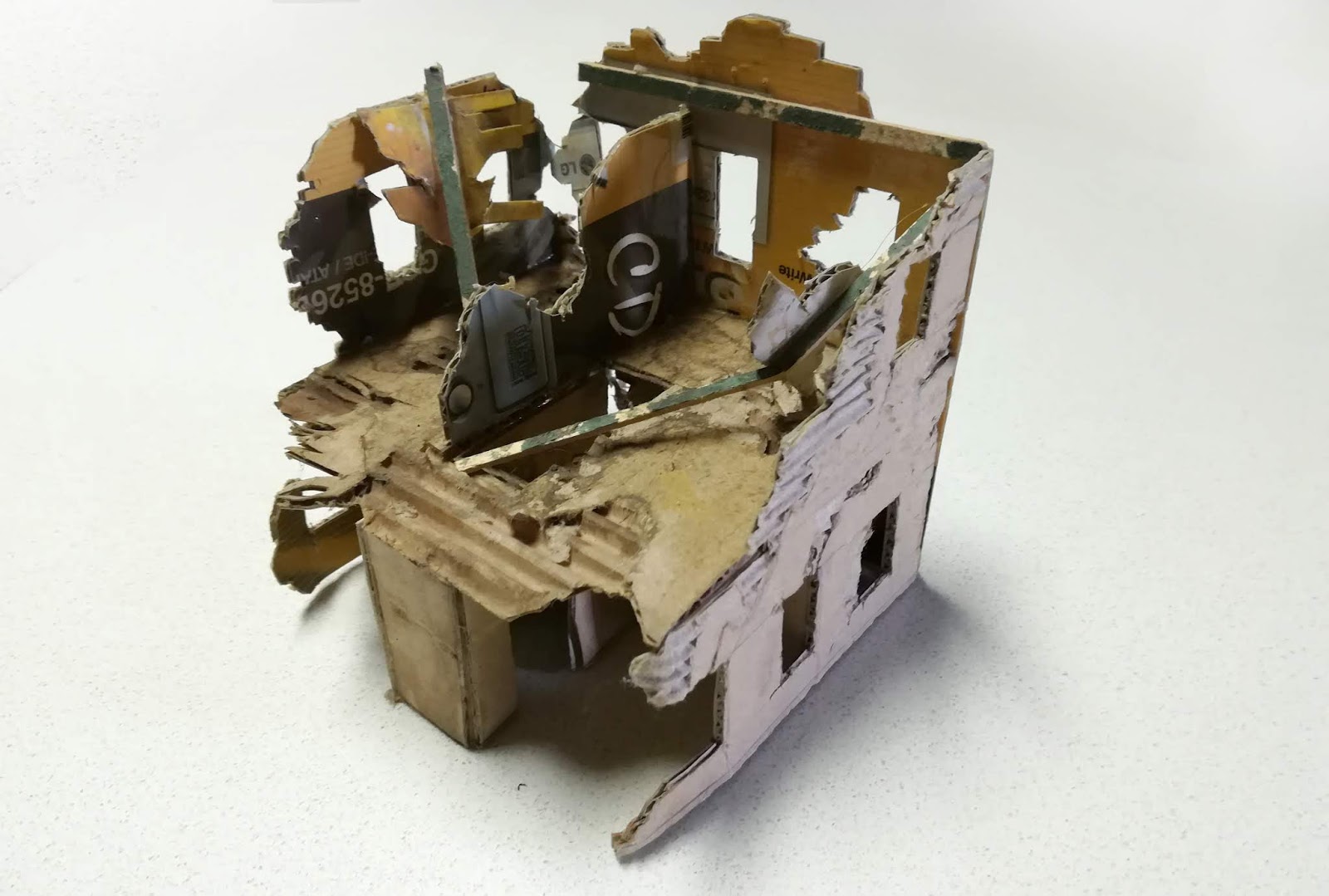 TheBlackNaves World of War: A cardboard house
