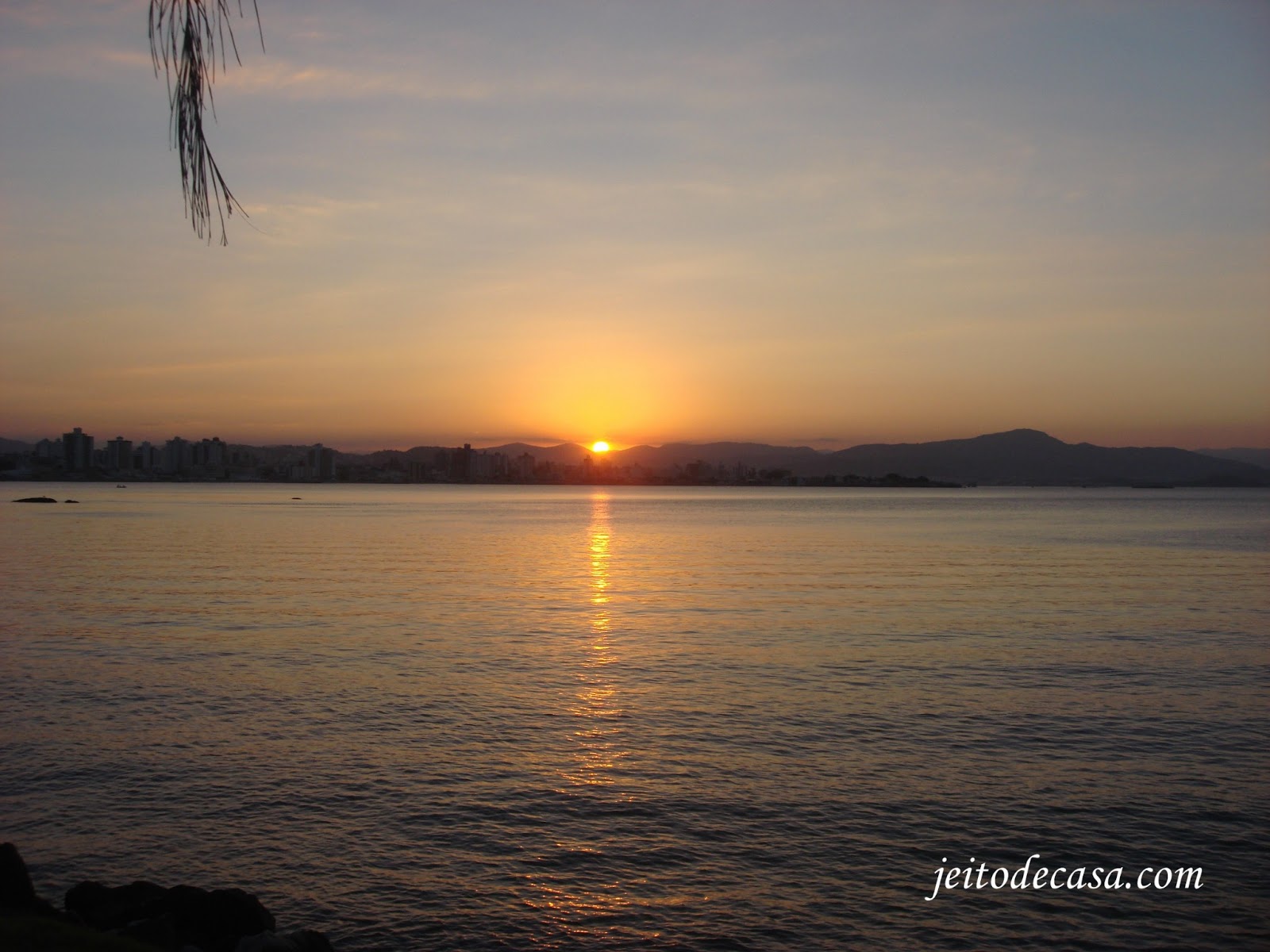 Pôr do sol na beira mar... - Jeito de Casa - Blog de Decoração e ...
