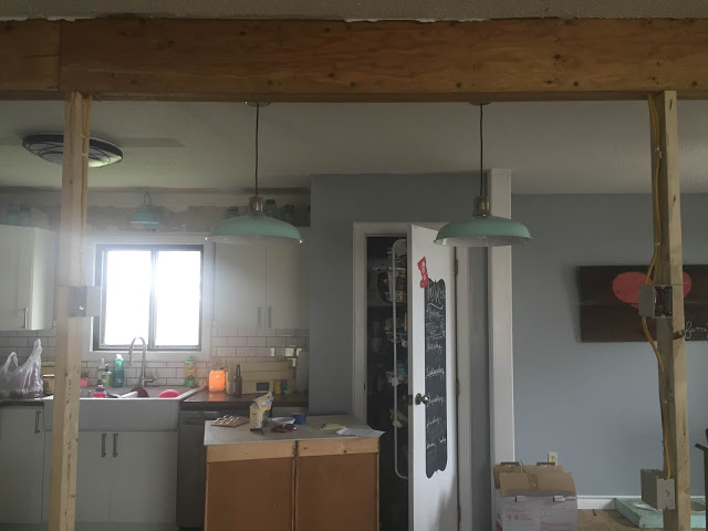 DIY Barn Wood Ceiling Support Beam | The Dabbling Crafter