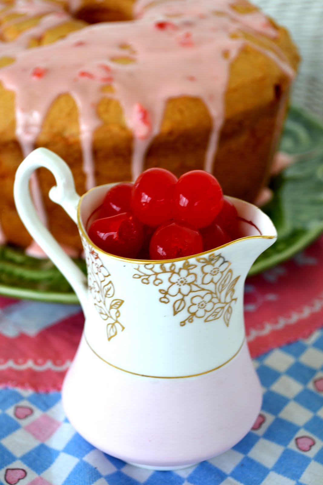 Things and Stuff: Valentine's Almond Cherry Pound Cake