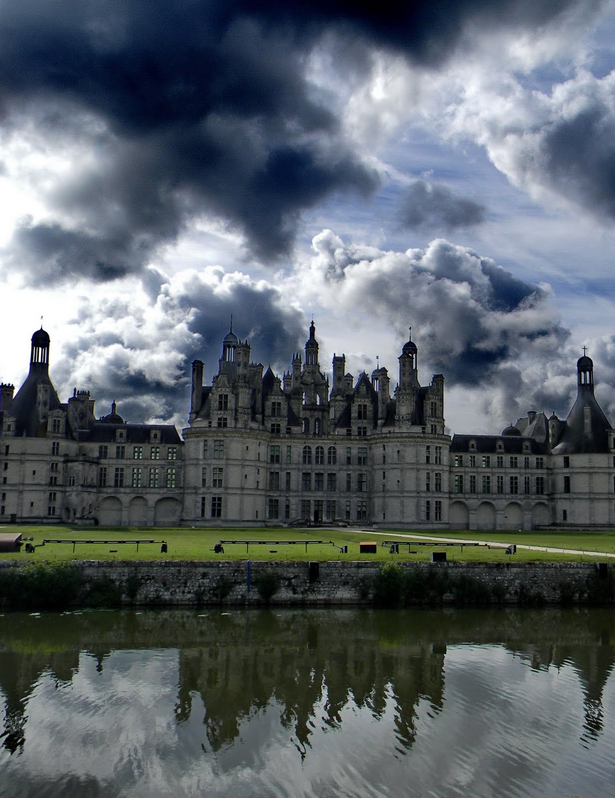 CĂLĂTORII: O zi pe Valea Loarei