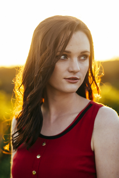 Weekend Wonders: Diamond Mind - Krief - Ayla - Taylor Payne - The Radio Dept. - Slow Hollows