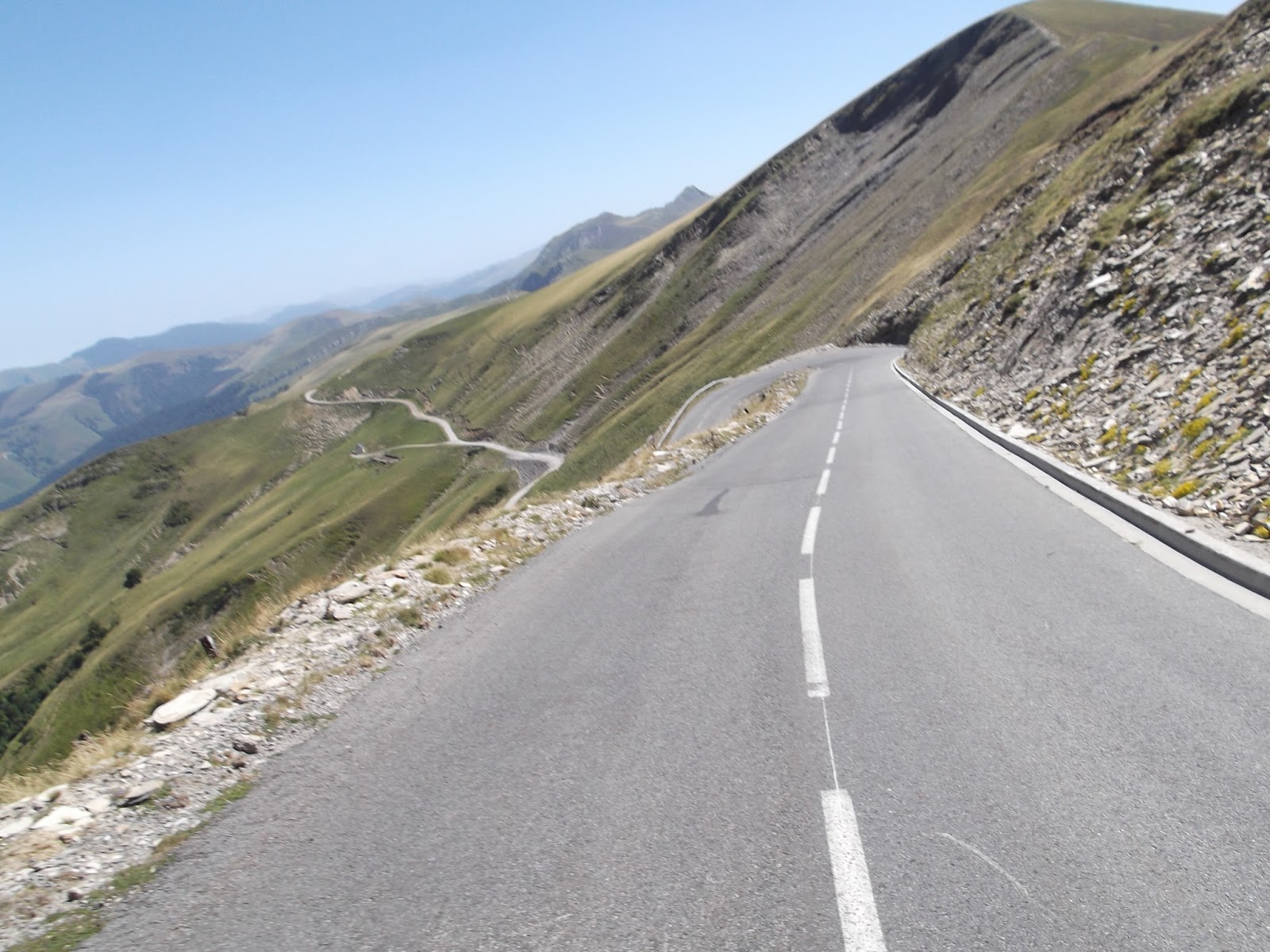 1001 PUERTOS: PORT DE LARRAU (por Larrau)