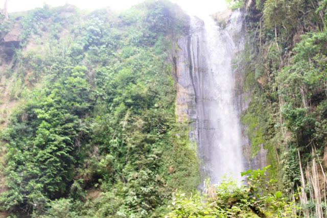 Hidden Falls of Batangas - Trails of Tiny Tina