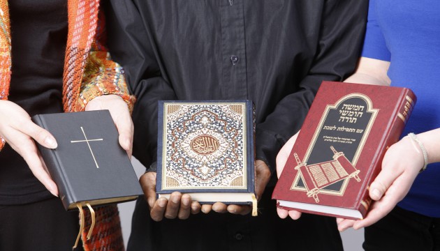 KITAB SAMAWI DAN KITAB ARDHI ~ DINIUS LEARNING CENTER