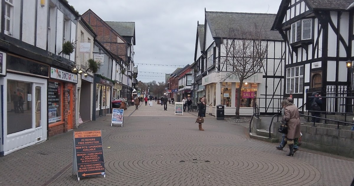 Life in Northern Towns : Northwich