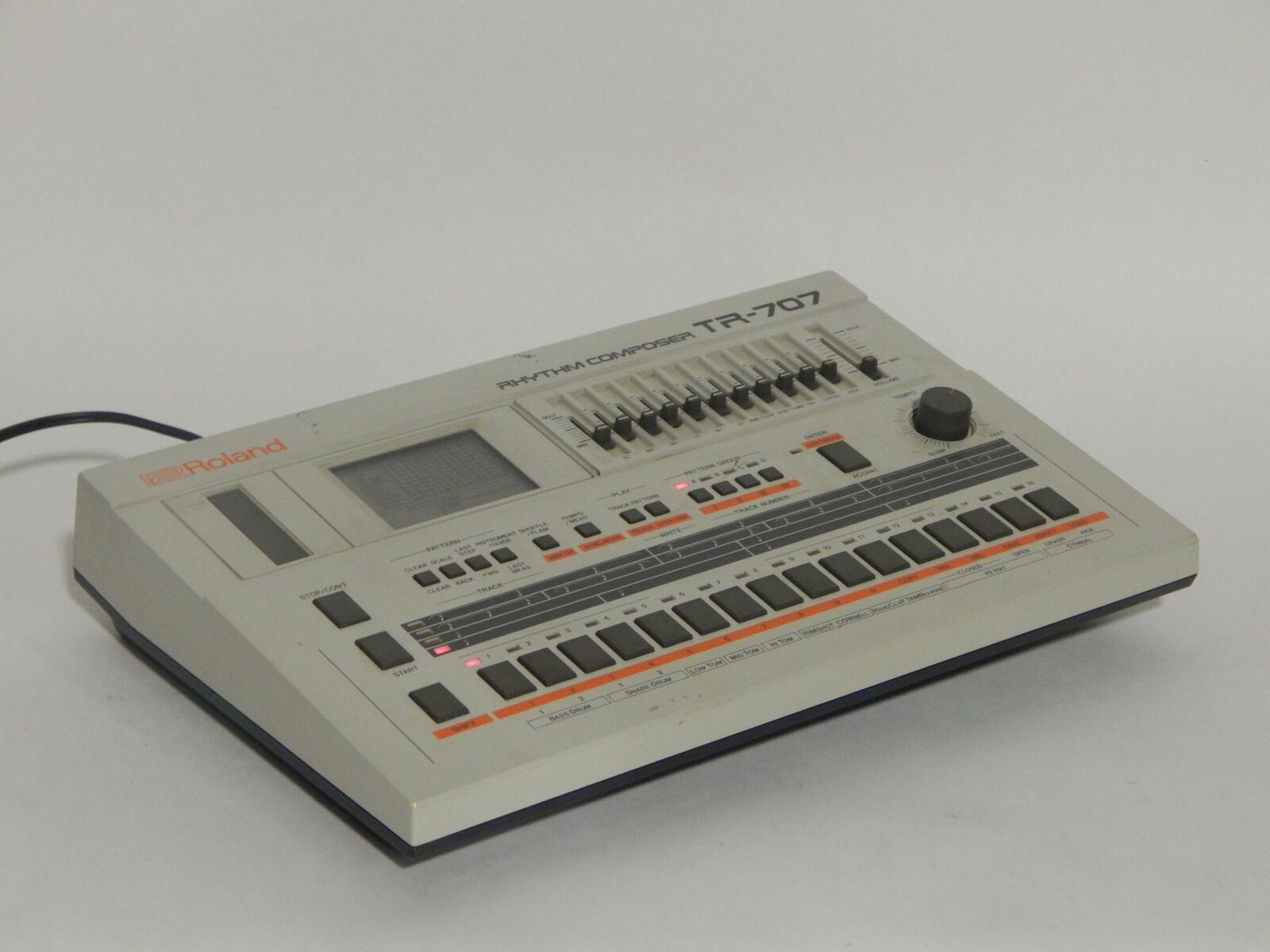 MATRIXSYNTH: Roland TR-727 & TR-707 Vintage Drum Machine Rhythm Composers