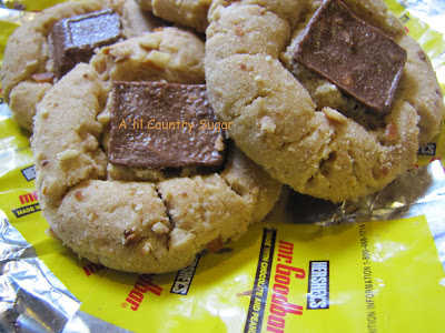 A'lil Country Sugar: Favorite Hershey Miniature: Mr. Goodbar Peanut ...