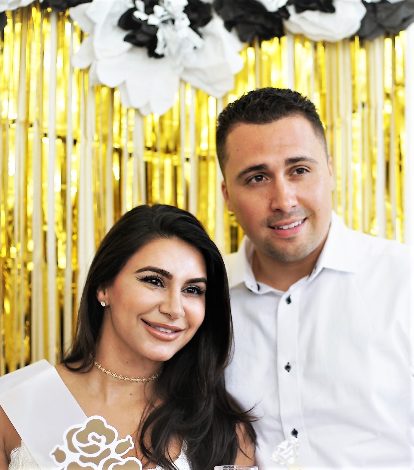 THE URBAN MONARCH: Tri-Color Tissue Paper Flower DIY