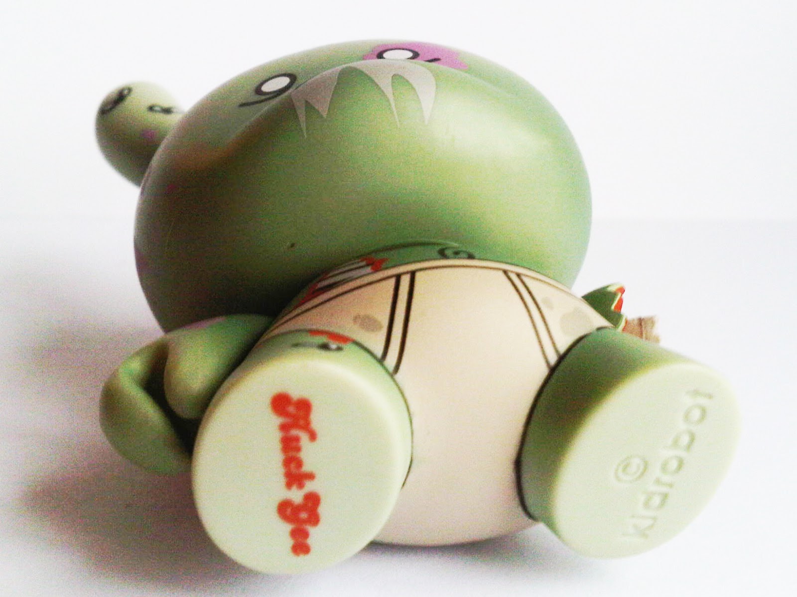 My Kidrobot Score!: 2011 Kidrobot Dunny "Green Zombie" by Huck Gee