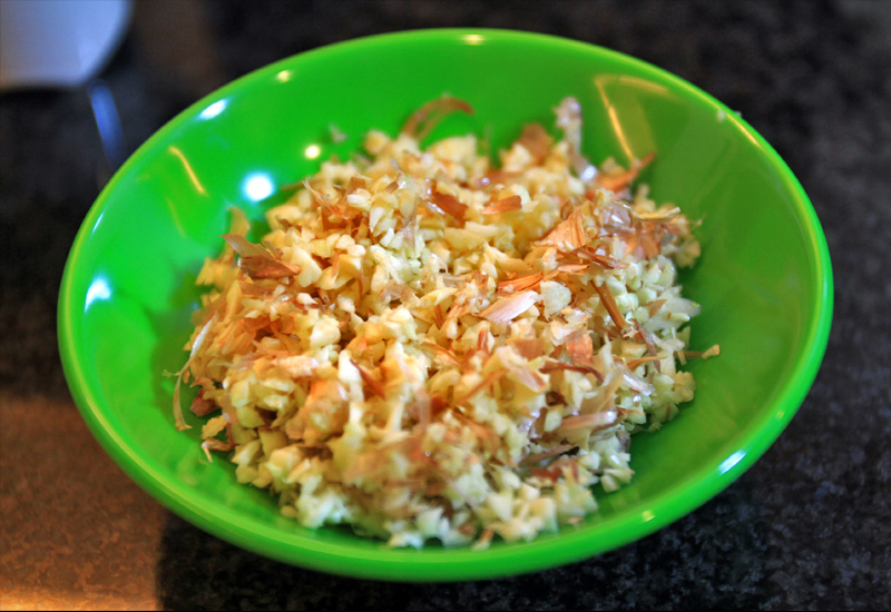 Thai Food Blog: Garlic in Thai Cooking (Kra-tiem), where it all begins