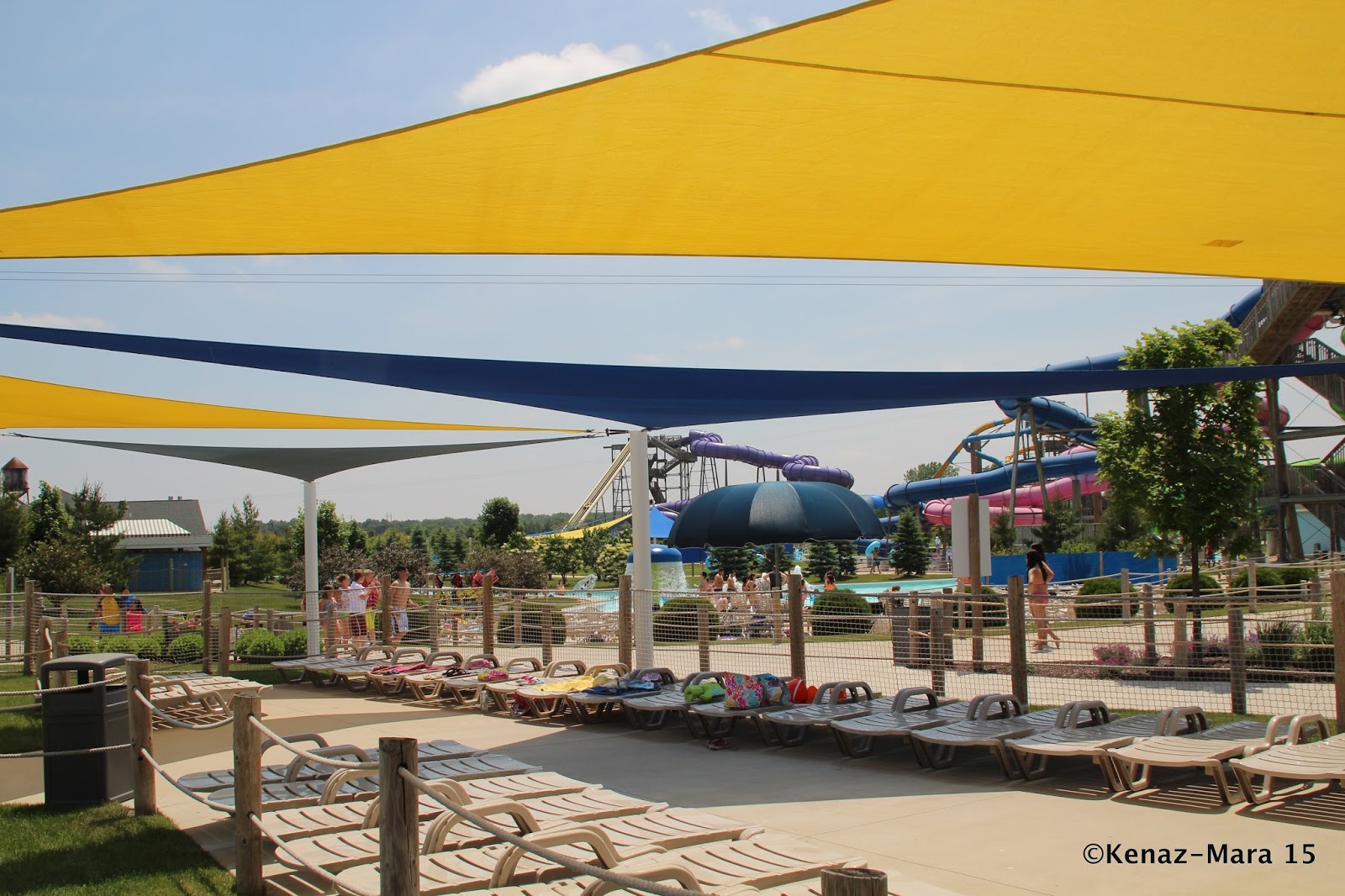 ChiIL Mama : ChiIL Mama's Adventures as a Raging Waves Waterpark ...