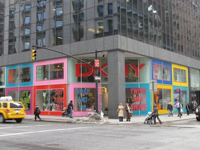 Mashmoom: DKNY store @ New York . Loved the colors