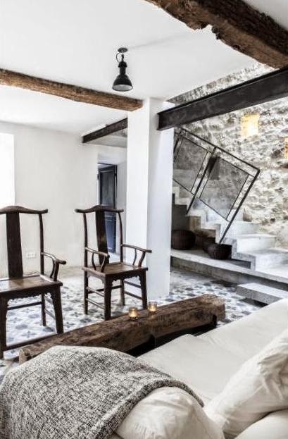 COUNTRY HOUSE IN LANGUEDOC, FRANCE