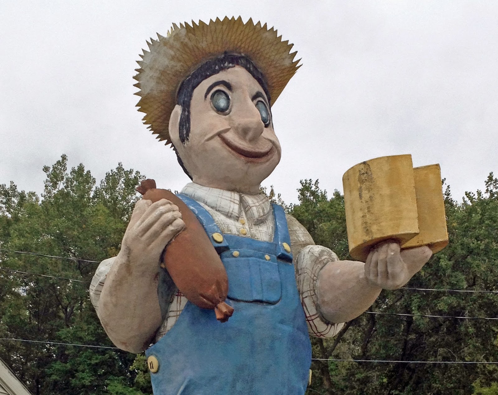 Can it happen here?: Saturday scenes and scenery: mid-America miscellany