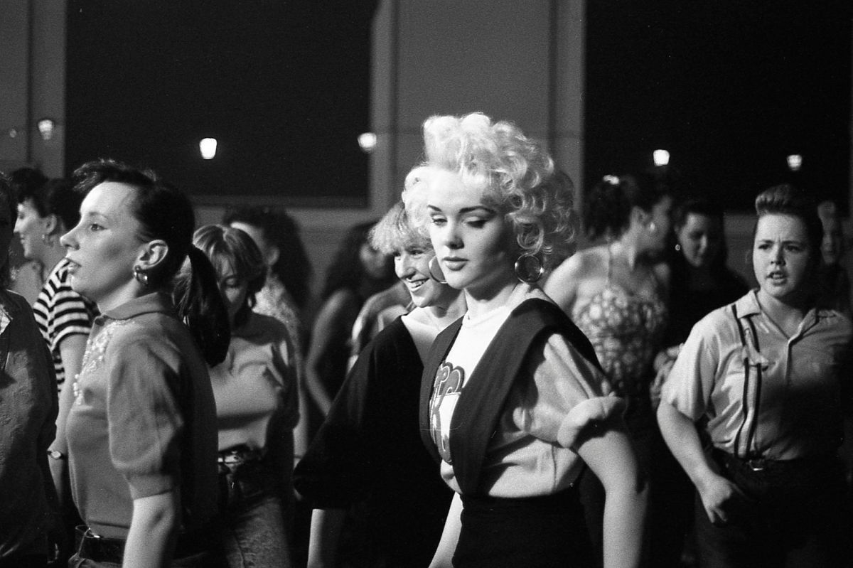 50 Candid Photographs Capture the London Rockabilly and Indie & Pop ...