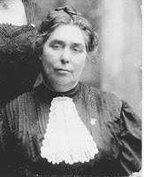 Family Sleuther: August 2016