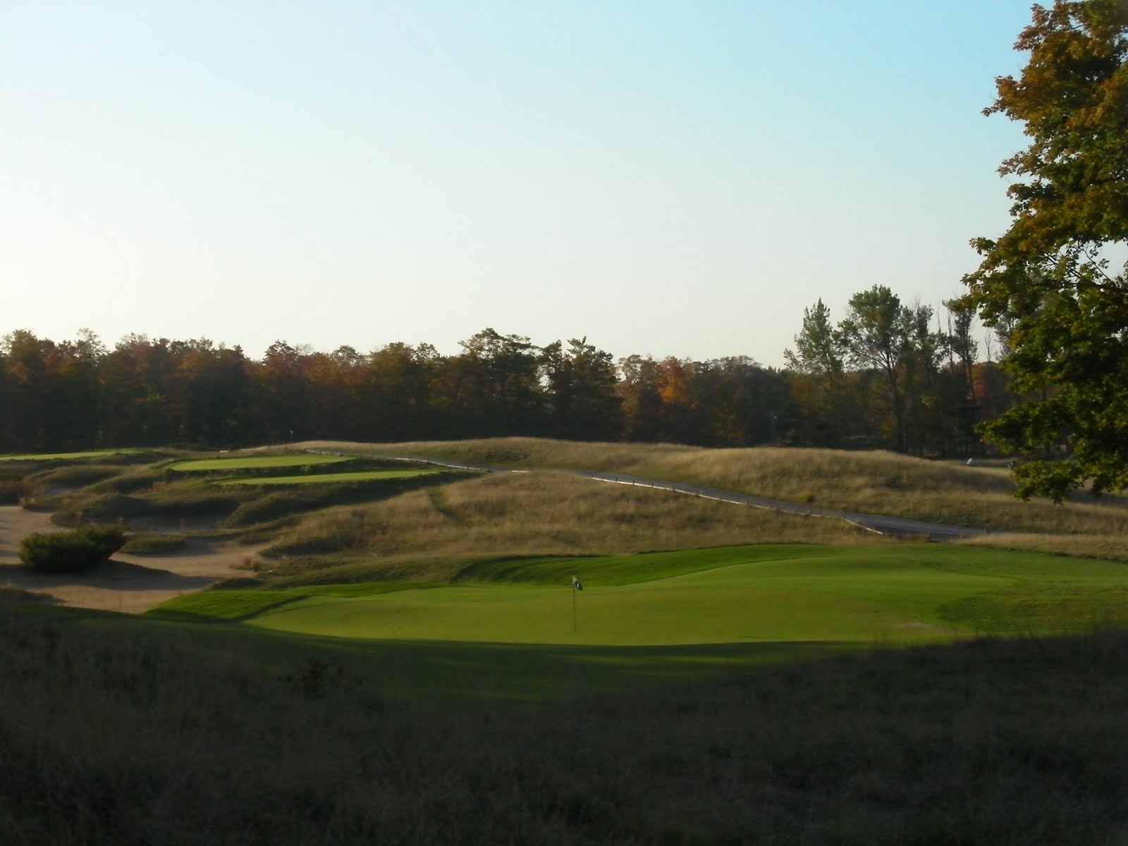 Golf Course and Equipment Reviews: Arcadia Bluffs (Arcadia, MI) Course ...