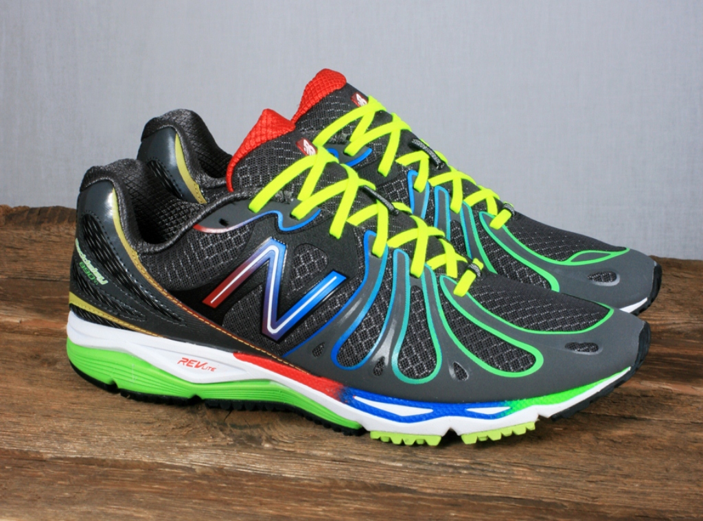 New Balance M890 in Rainbow - NEWS ONLINE
