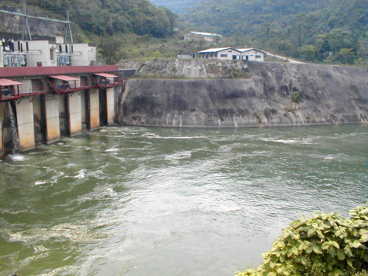 La tierra del durazno: Embalse de Chixoy