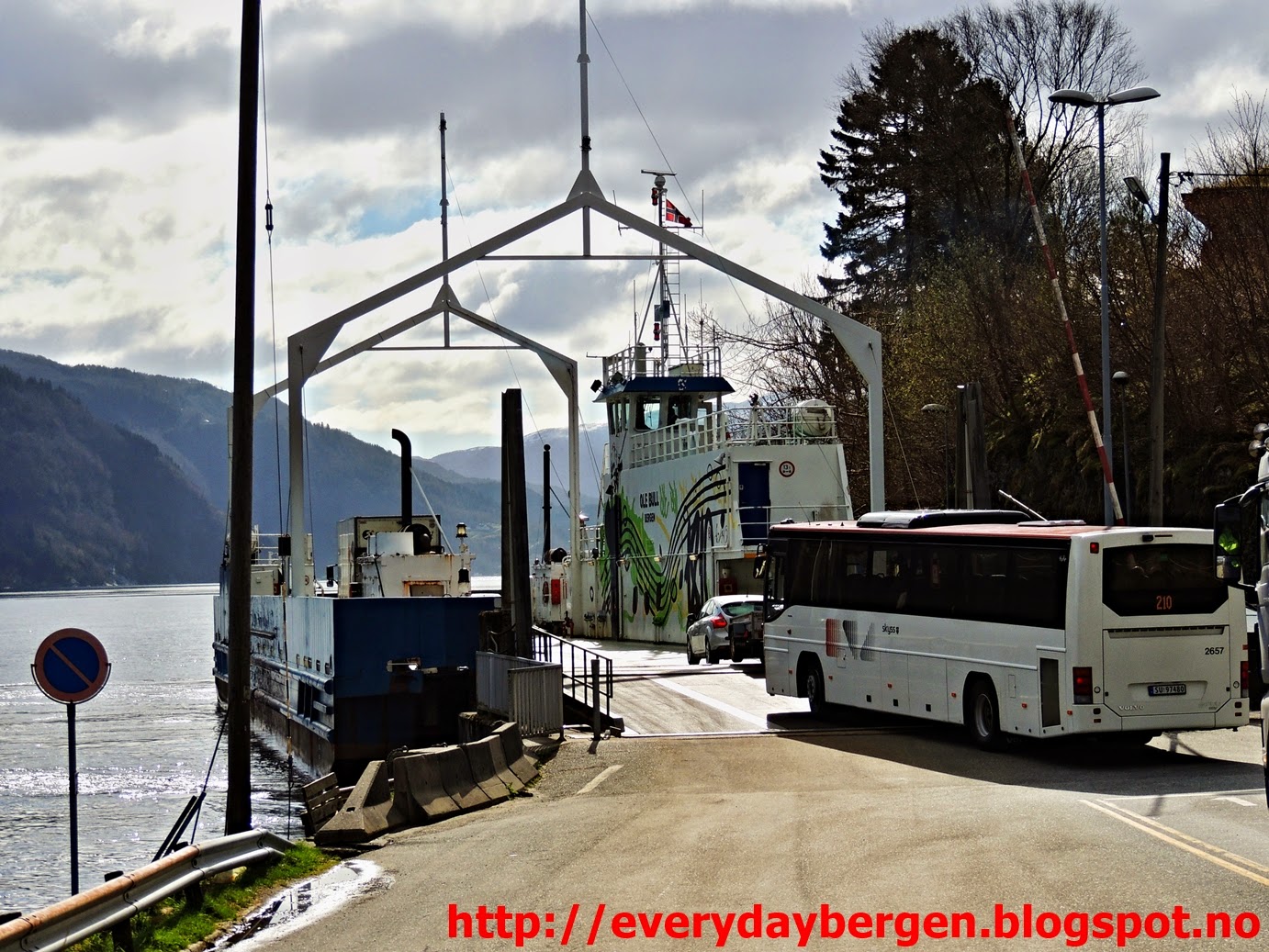 Valestrand - Breistein ferry.