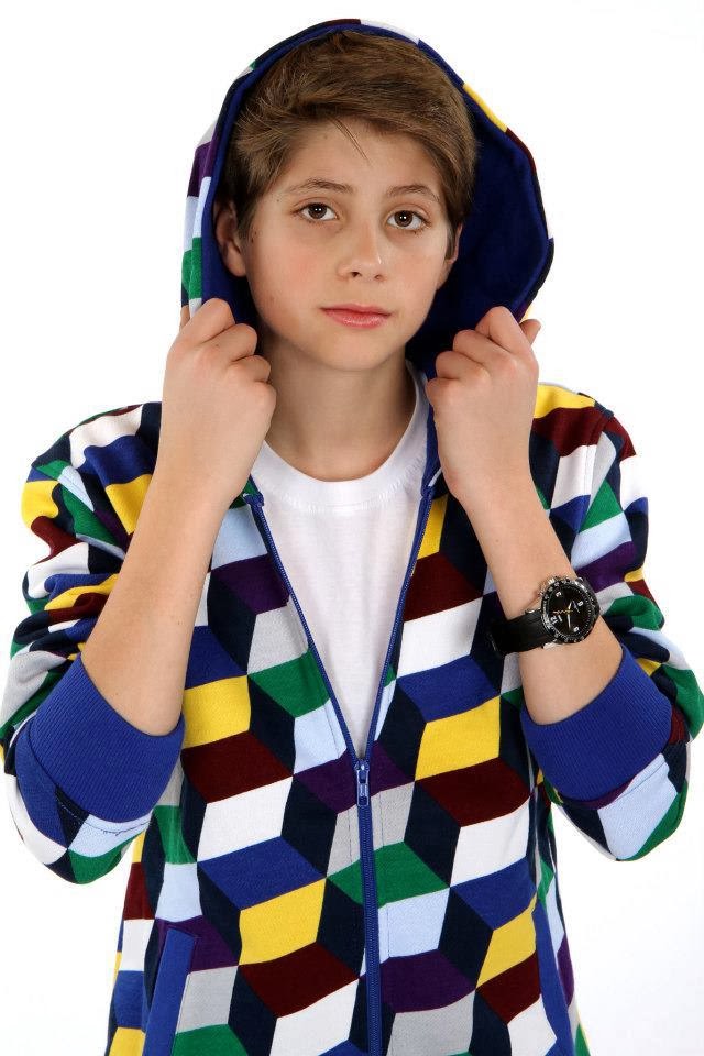 HANDSOME FACES: Photos and Videos of the Handsome and Pretty Boy Singer ...