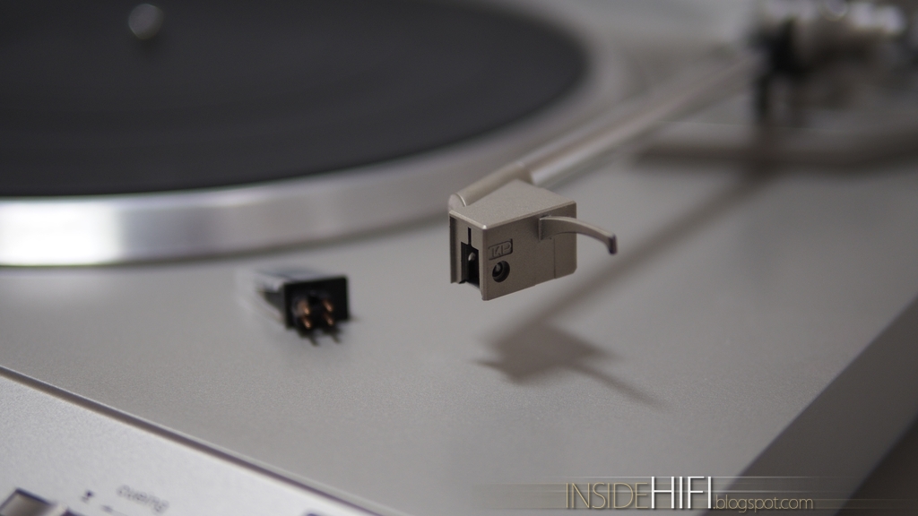 Inside Hi-Fi: Technics SL-QX200 (SL-QX200-SEi)