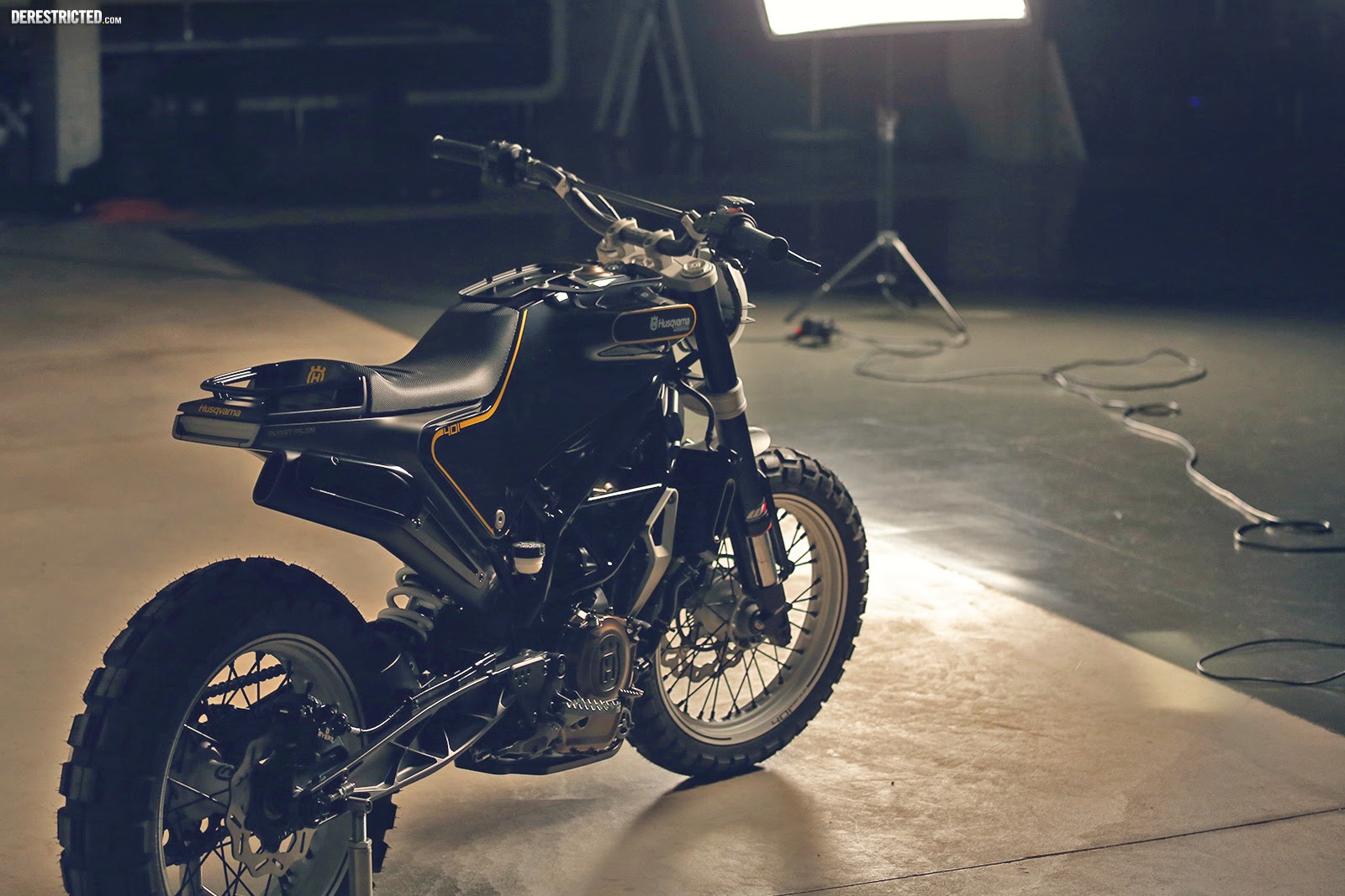 BUBBLE VISOR: Husqvarna 401 Svartpilen