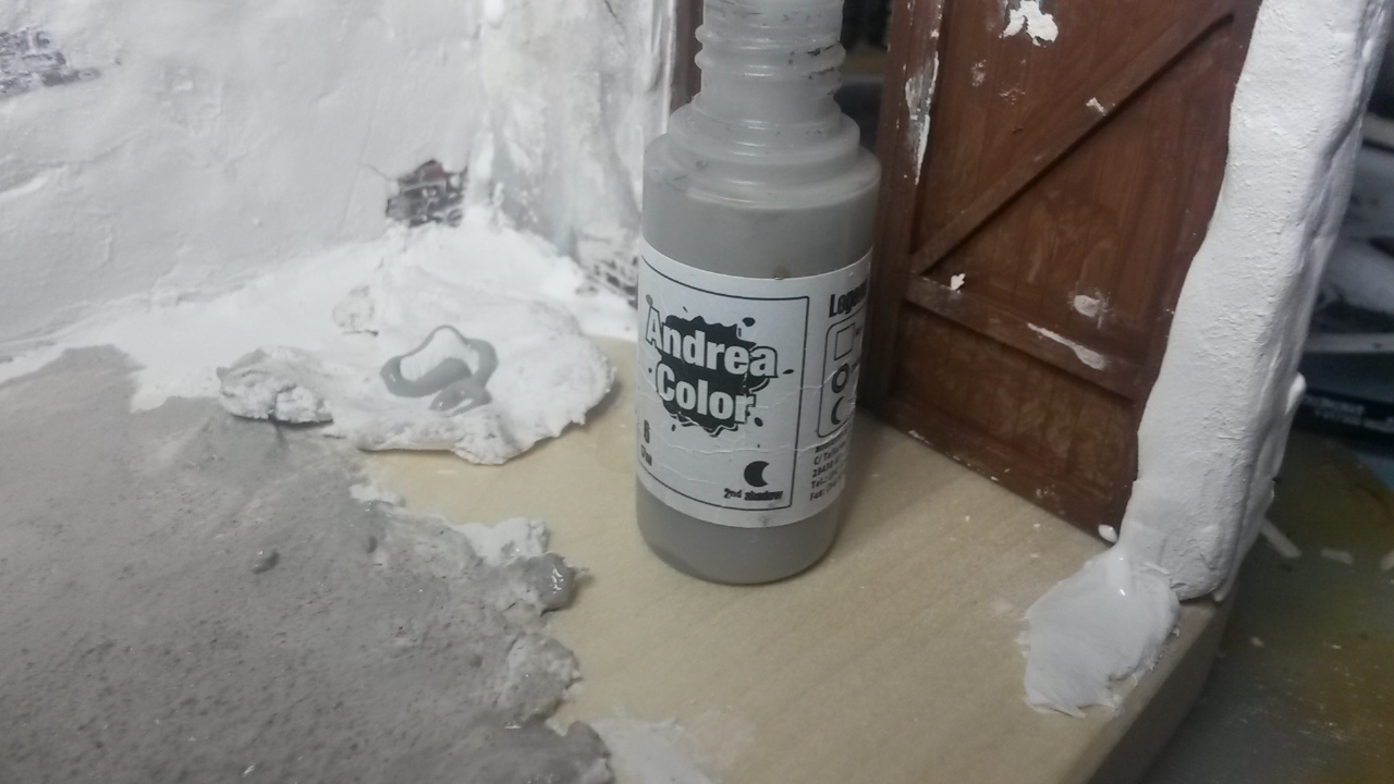 Scale models and dioramas: How to make cement floor.