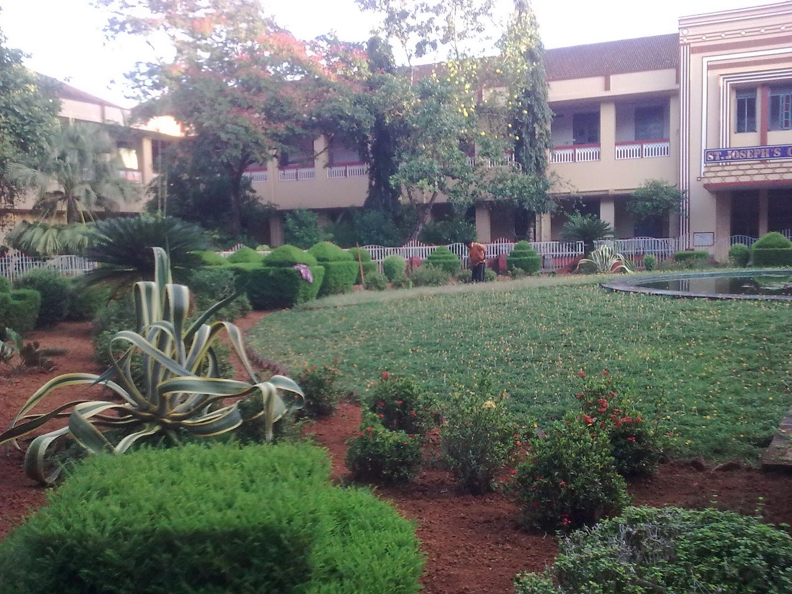 KARBONN: St. Joseph's College Devagiri,Calicut,Kerala,India