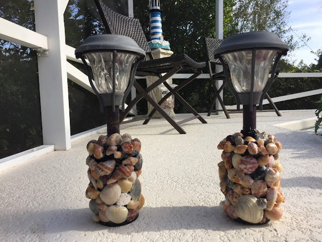 Bonfire Beaches: Seashell Solar Lights