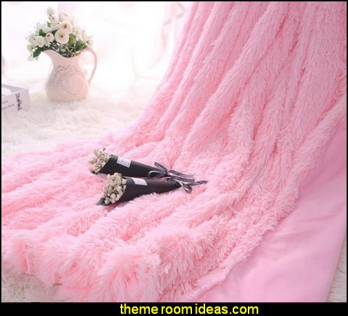 Decorating theme bedrooms - Maries Manor: faux fur home decor - fuzzy ...