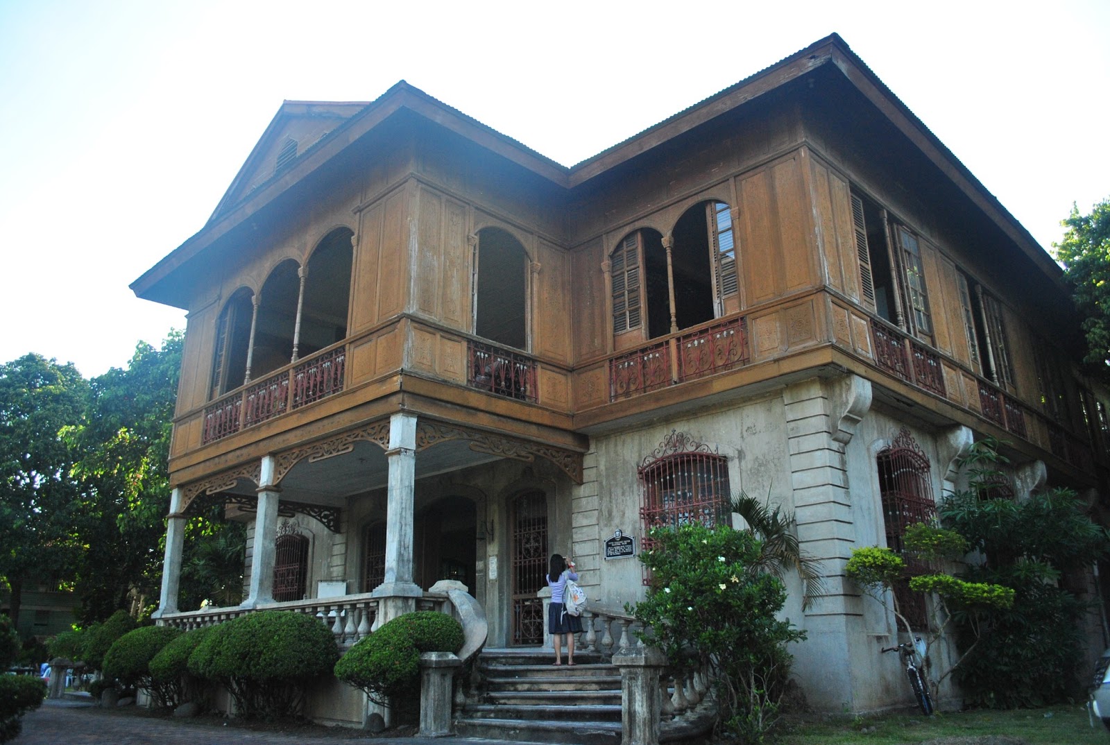 Backpacking Pilipinas: The 24-hour Negros Escape: Bacolod, Silay ...