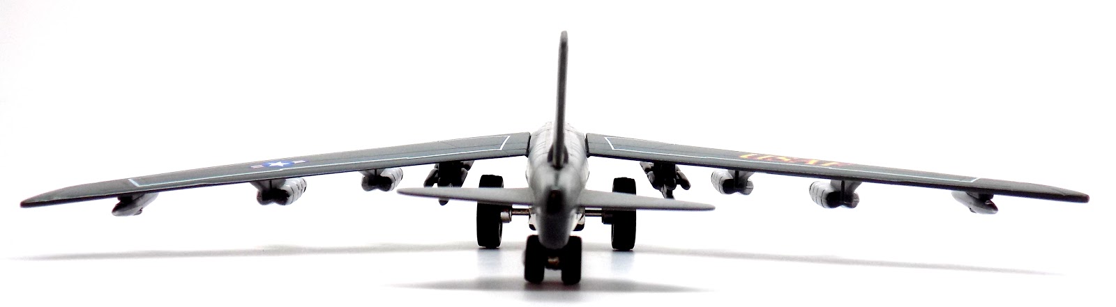 Toys and Stuff: China - Diecast B-52