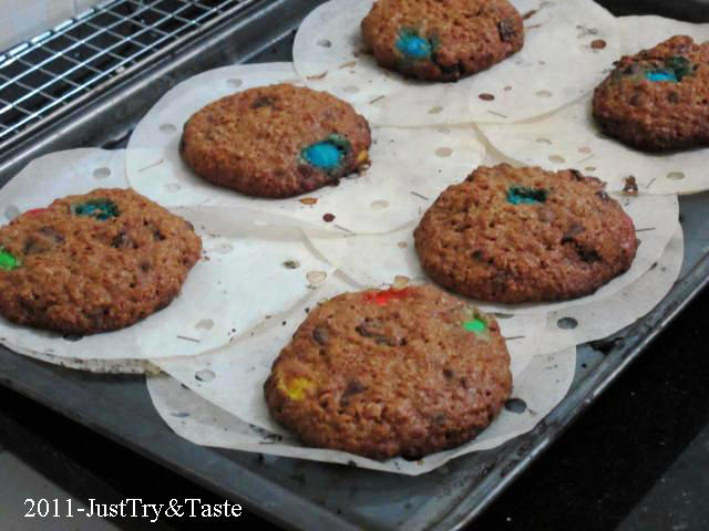 Resep Monster Cookies | Just Try & Taste