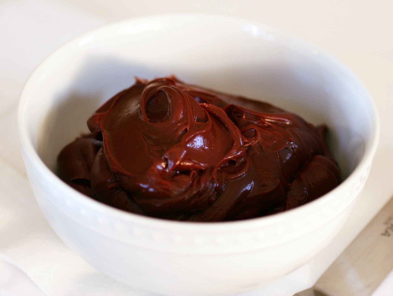 Tish Boyle Sweet Dreams: Chocolate Macarons