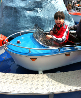 Love That Max : The most exciting ride in the history of amusement park ...